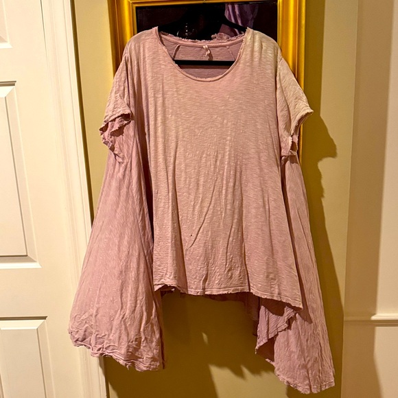 Magnolia Pearl | Tops | Magnolia Pearl Jet Tee | Poshmark